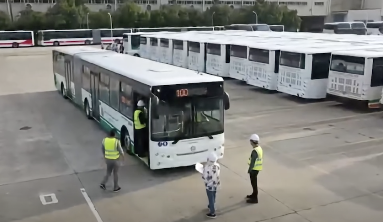 Renouvellement du parc de bus : 110 véhicules urbains et 48 bus ...