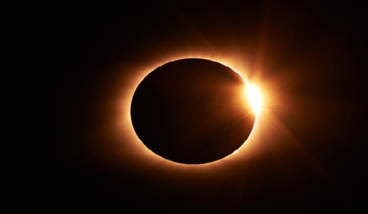 Éclipse en Tunisie : non, le “scénario de 1905” n’annonce aucune ...