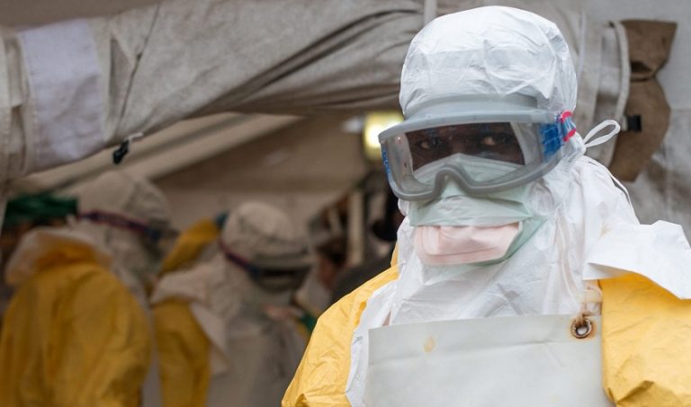 Ebola : pourquoi l’éradication totale du virus reste impossible